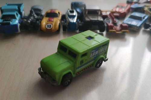 Hot Wheels Оцени можем договориться или обмен