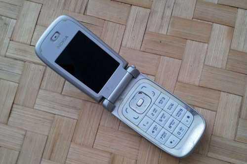 Телефон Nokia 6131 silver