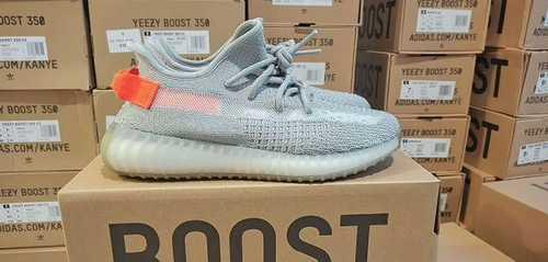 Кроссовки Адидас yeezy boost 350 v2 премиум 36-45