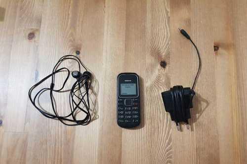 Телефон Nokia 1280