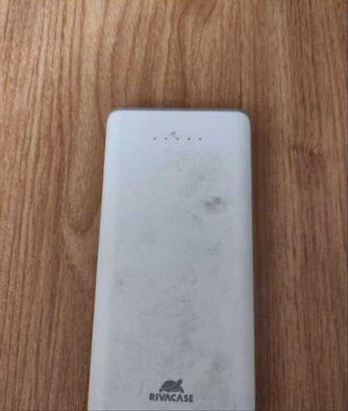 Power bank Rivcase