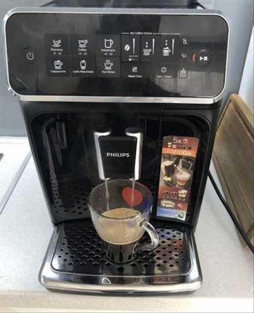 Кофемашина кофеварка Philips latte Go 3200