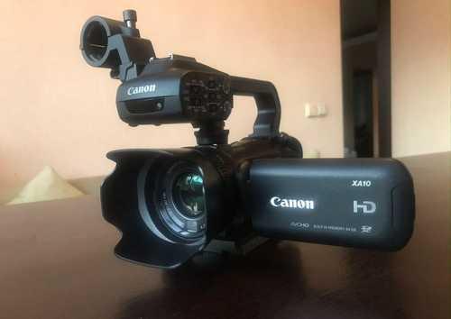 Профессиональная видеокамера Canon XA 10