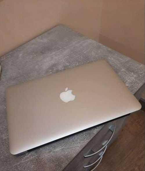 Apple MacBook Air A 1465