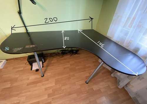 Стол IKEA 2 метра, угловой :)