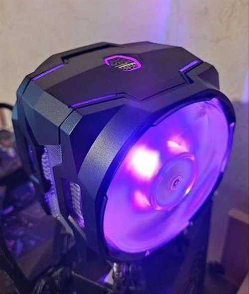 Кулер для CPU CoolerMaster (6 трубок, RGB)