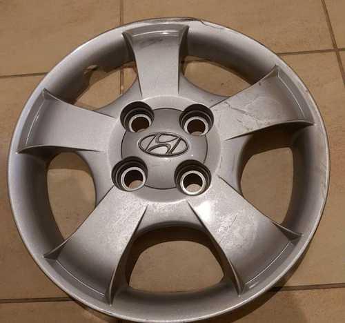 Колпак колеса R13 Hyundai Accent