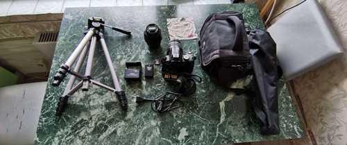 Nikon d40 + Kit (объектив, штатив, сумка, 32gb sd