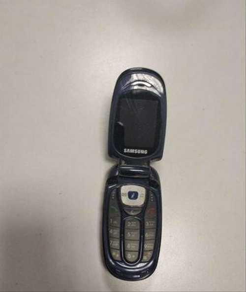 Телефон раскладушка Samsung SGH-X481