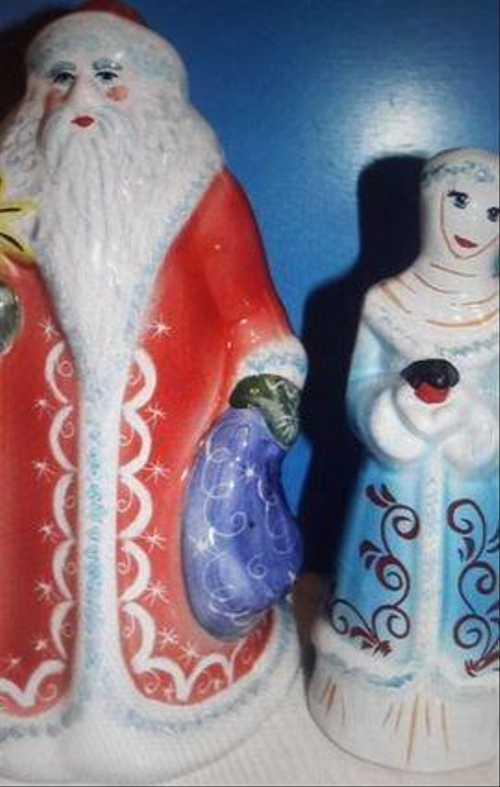 Фарфоровые статуэтки Дед Мороз и Снегурочка