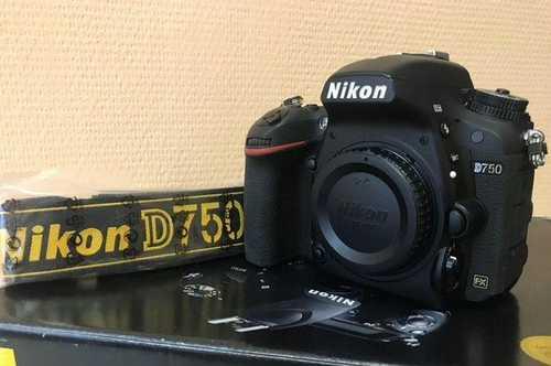 Зеркальный фотоаппарат Nikon D750 Body