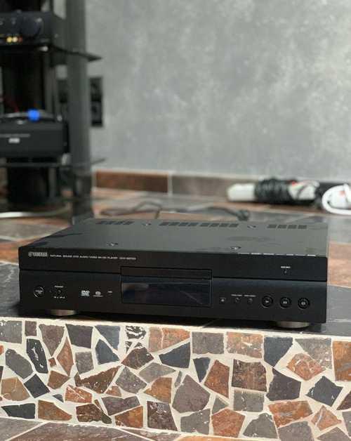 Yamaha DVD-S2700