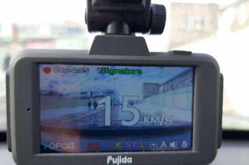 Fujida Karma duos WiFi - видеорегистратор с GPS