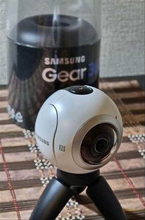 Видеокамера Samsung Gear 360 SM-C200