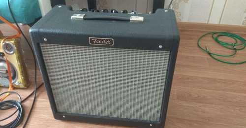 Комбоусилитель Fender Blues Junior