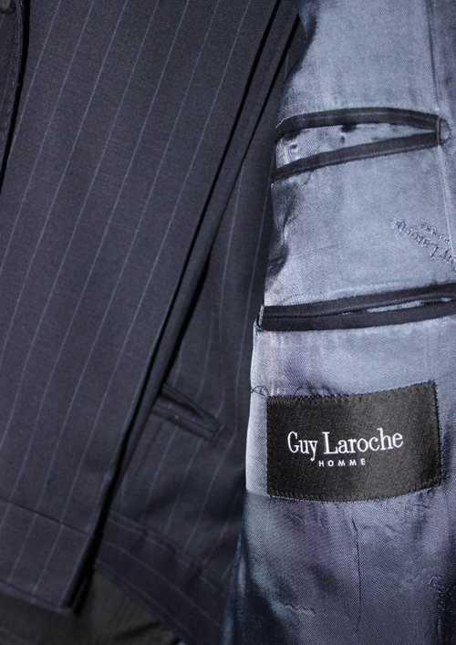 Костюм Guy Laroche,р.58