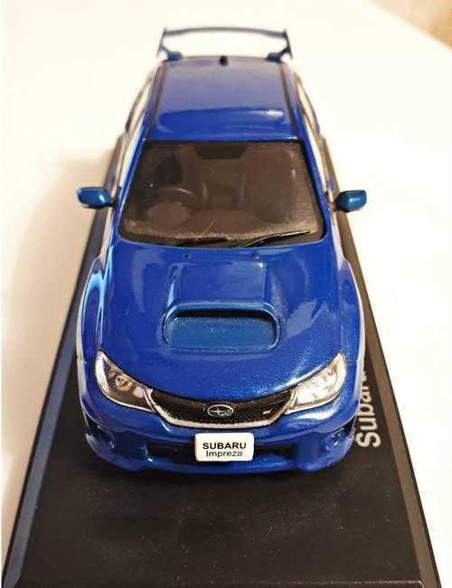 Моделька Subaru 1:42