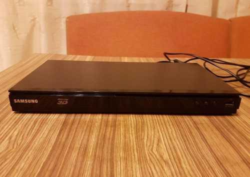 Blu-ray плеер SAMSUNG bd-e5500