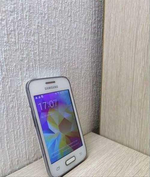 Телефон Samsung Galaxy Young 2 0.5/4