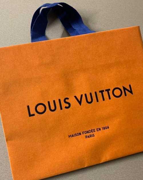 Пакет луи виттон. Пакет Louis Vuitton. Пакет Луи Виттон оригинал. Луи витон логотип пакеты. Пакет из Луи Виттон.