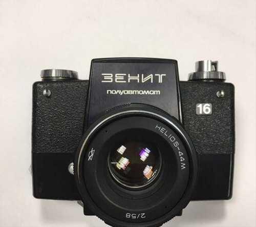 Плёночный фотоаппарат Зенит 16 полуавтомат с объек