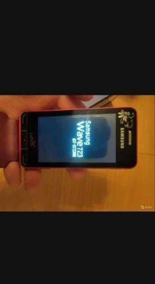 Телефон Samsung La'fleur GT7230E
