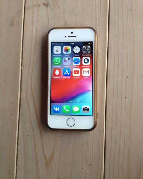 IPhone5s на 16 Gb