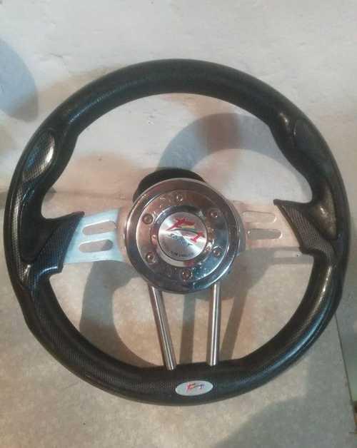 Спортивный руль F1