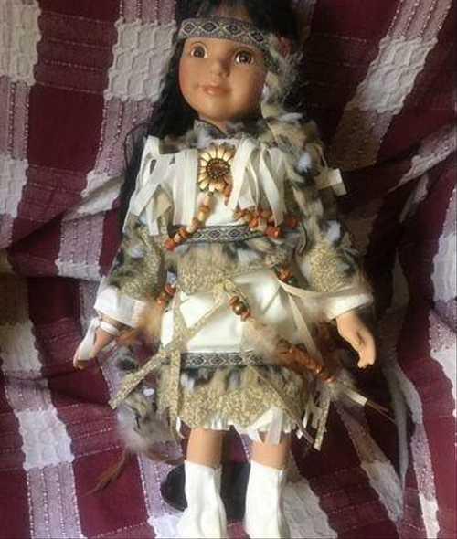 Коллекционная кукла Индианка с ловцом снов новая