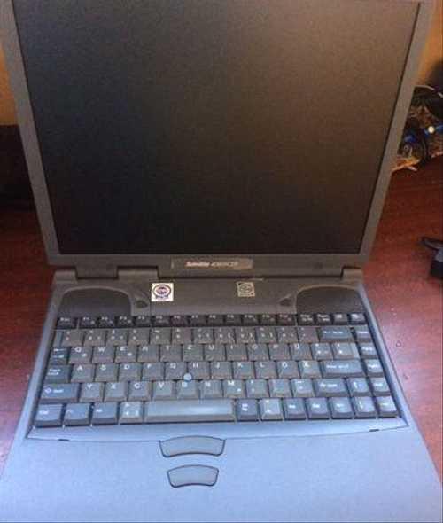 Винтажный ноутбук Toshiba