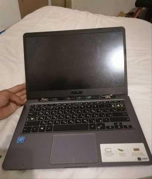 Asus E406S