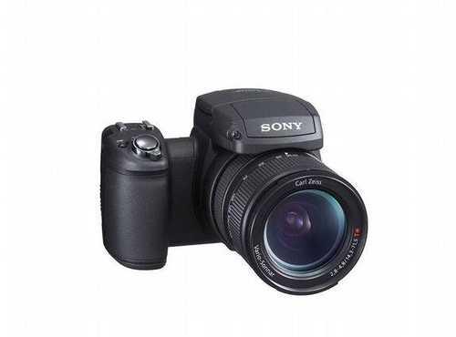 Фотоаппарат Sony Cyber-Shot DSC-R1