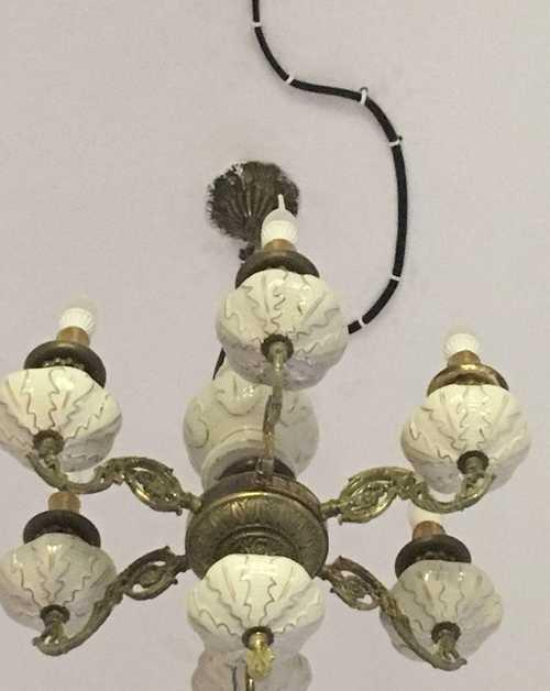 Люстра с фарфором под старину