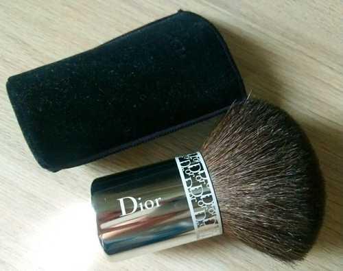 Dior, кисть кабуки