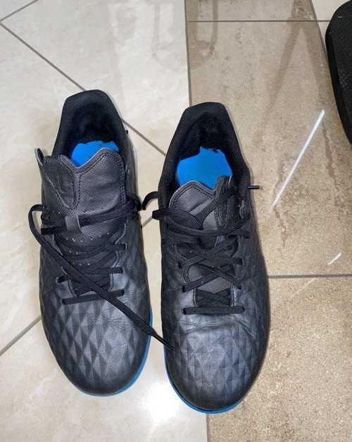 Футзалки Nike tempo