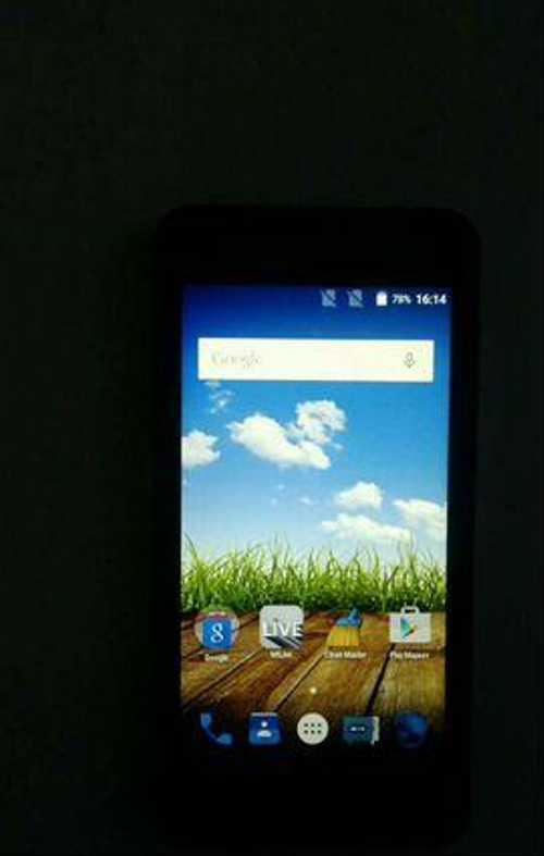 Смартфон Micromax Q415