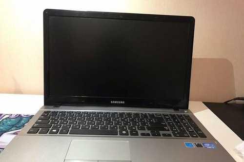 Ноутбук Samsung NP370R5E 15.6"