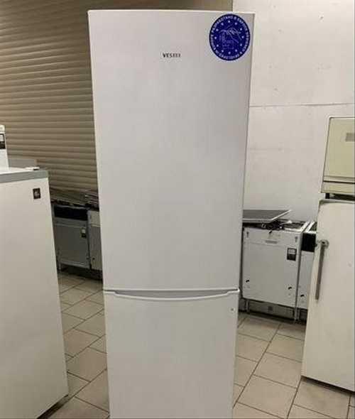 Холодильник б/у Vestel MCB 362 VW