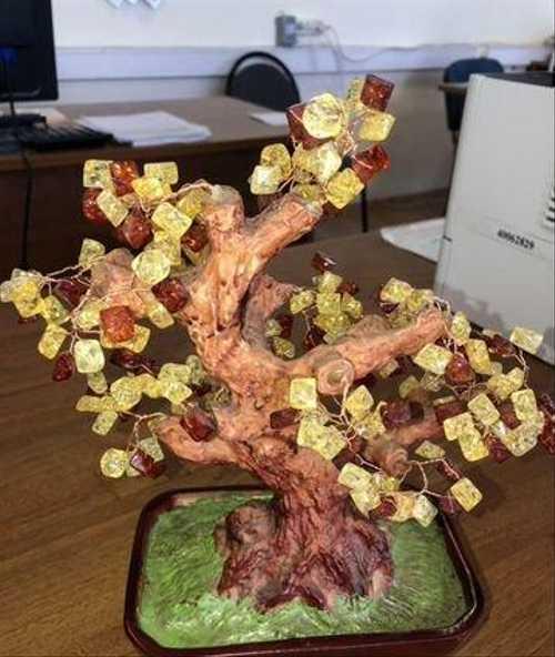 Дерево счастья из сердолика
