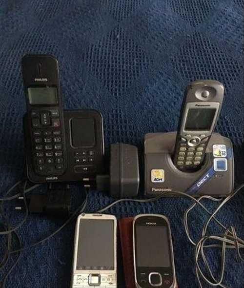 Panasonic и Nokia телефоны, а также роутер и пульт