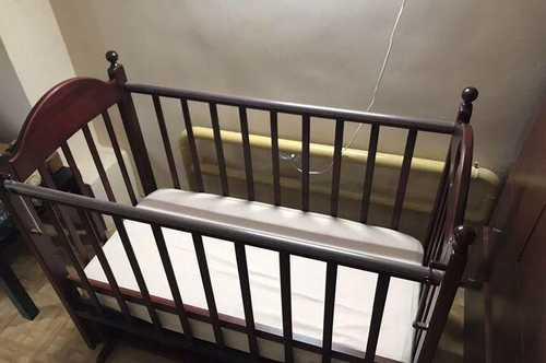 Детская кроватка качалка