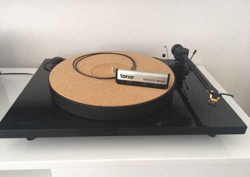 Проигрыватель виниловых пластинок Pro-Ject 2-Xperi