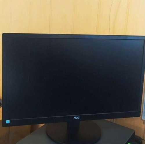 Монитор: AOC 24" Full-HD. с царапиной