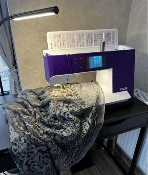 Швейно вышивальная машина pfaff