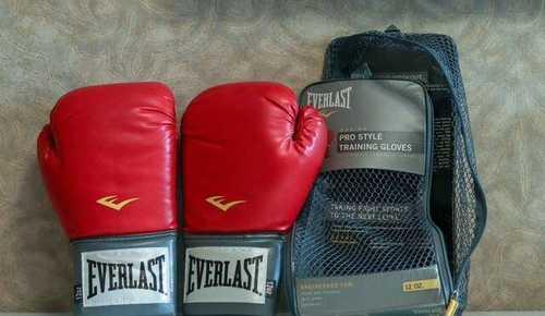 Боксерские перчатки Everlast 12oz