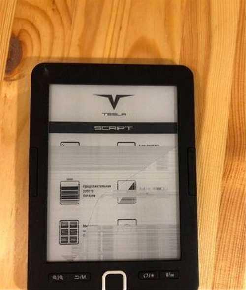 Электронная книга читалка Tesla разбитая