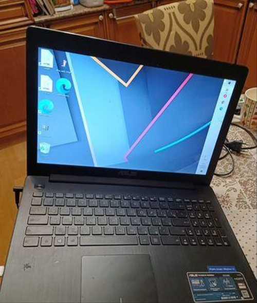 Ноутбук asus x553m