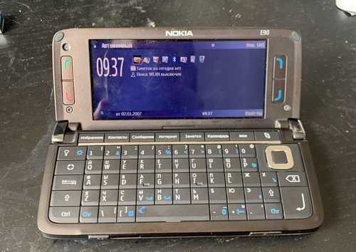 Nokia E90