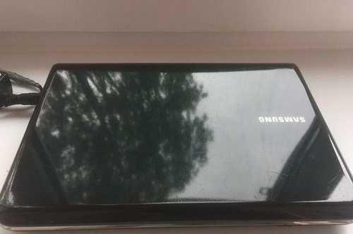 Нетбук Samsung N220 Plus