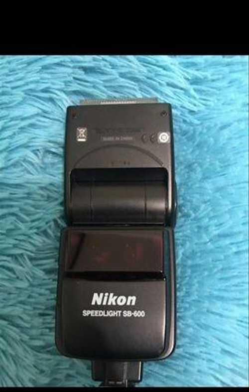 Nikon d600 комплект с тремя Объективами